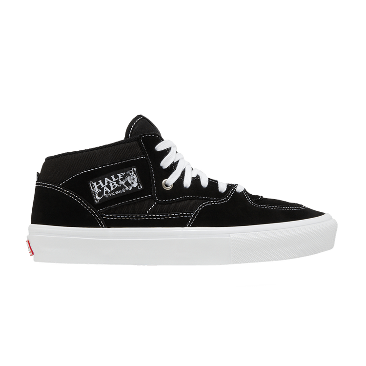 Buy Skate Half Cab 'Black' - VN0A5FCDY28 | GOAT