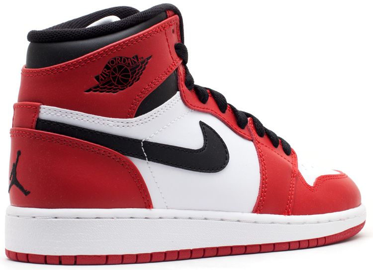 Buy Air Jordan 1 Retro OG GS 'Chicago' 2013 - 332558 163 | GOAT Buy Air Jordan 1 Retro OG GS 'Chicago' 2013 - 332558 163 | GOAT