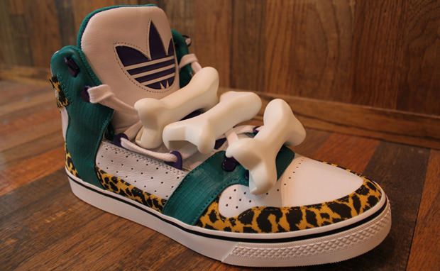 Buy Js Bones 'Jeremy Scott' - G50690 | GOAT