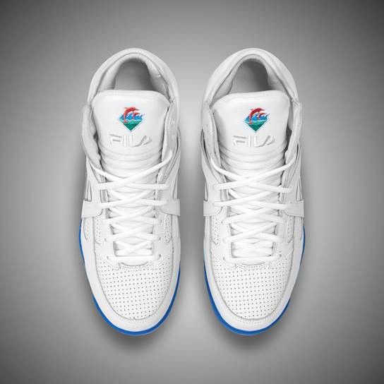 Size 10.0 Pink Dolphin x Vintage Cage