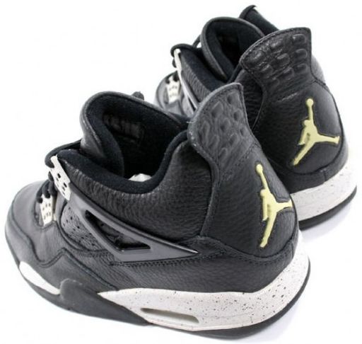 Buy Air Jordan 4 Retro+ 'Oreo' 1999 - 136030 001 | GOAT