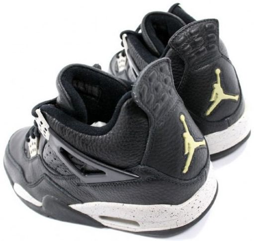 Buy Air Jordan 4 Retro+ 'Oreo' 1999 - 136030 001 | GOAT