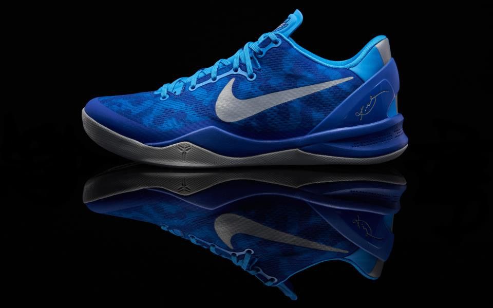 Buy Nike Kobe 8 'Blue Coral Snake' - 555035 400 | GOAT