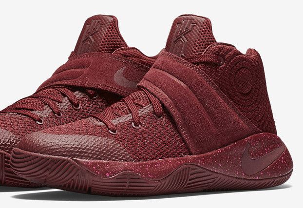 Buy Nike Kyrie 2 'Red Velvet' - 819583 600 | GOAT
