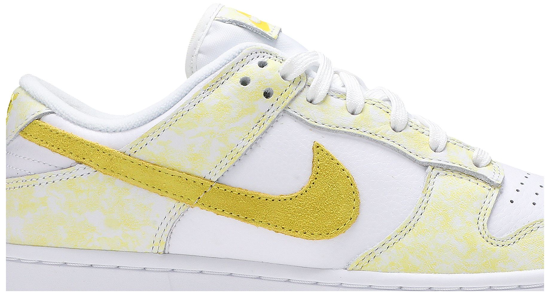 Buy Nike Wmns Dunk Low OG 'Yellow Strike' - DM9467 700 | GOAT