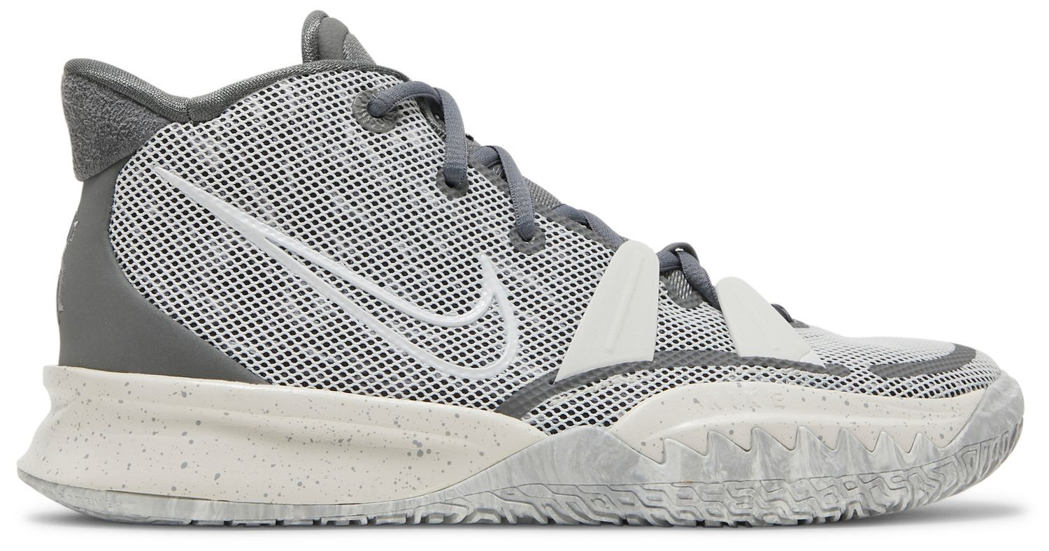 Buy Nike Kyrie 7 SE GS 'Chip' - DB5624 011 | GOAT