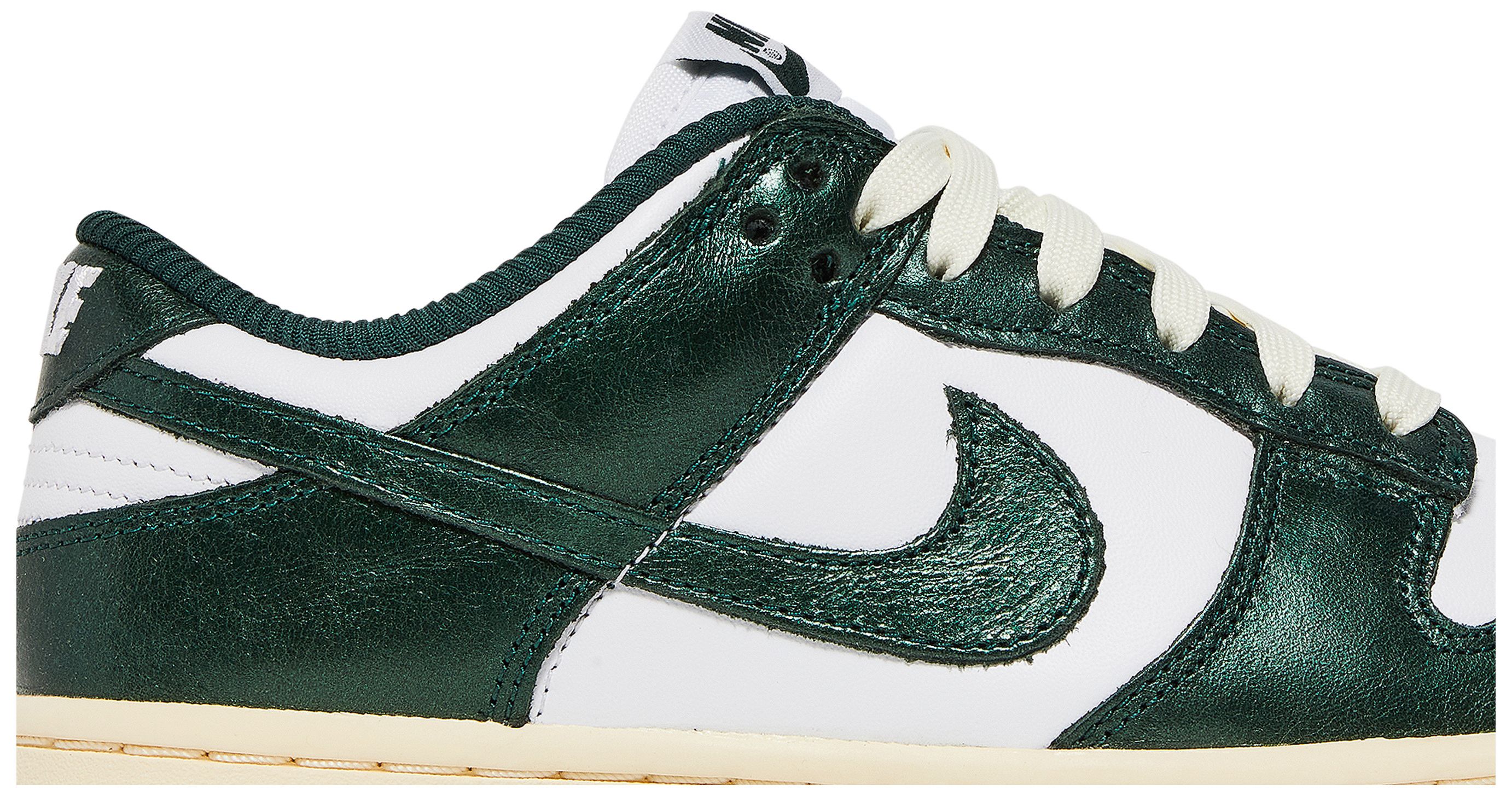 Buy Nike Wmns Dunk Low 'Vintage Green' - DQ8580 100 | GOAT
