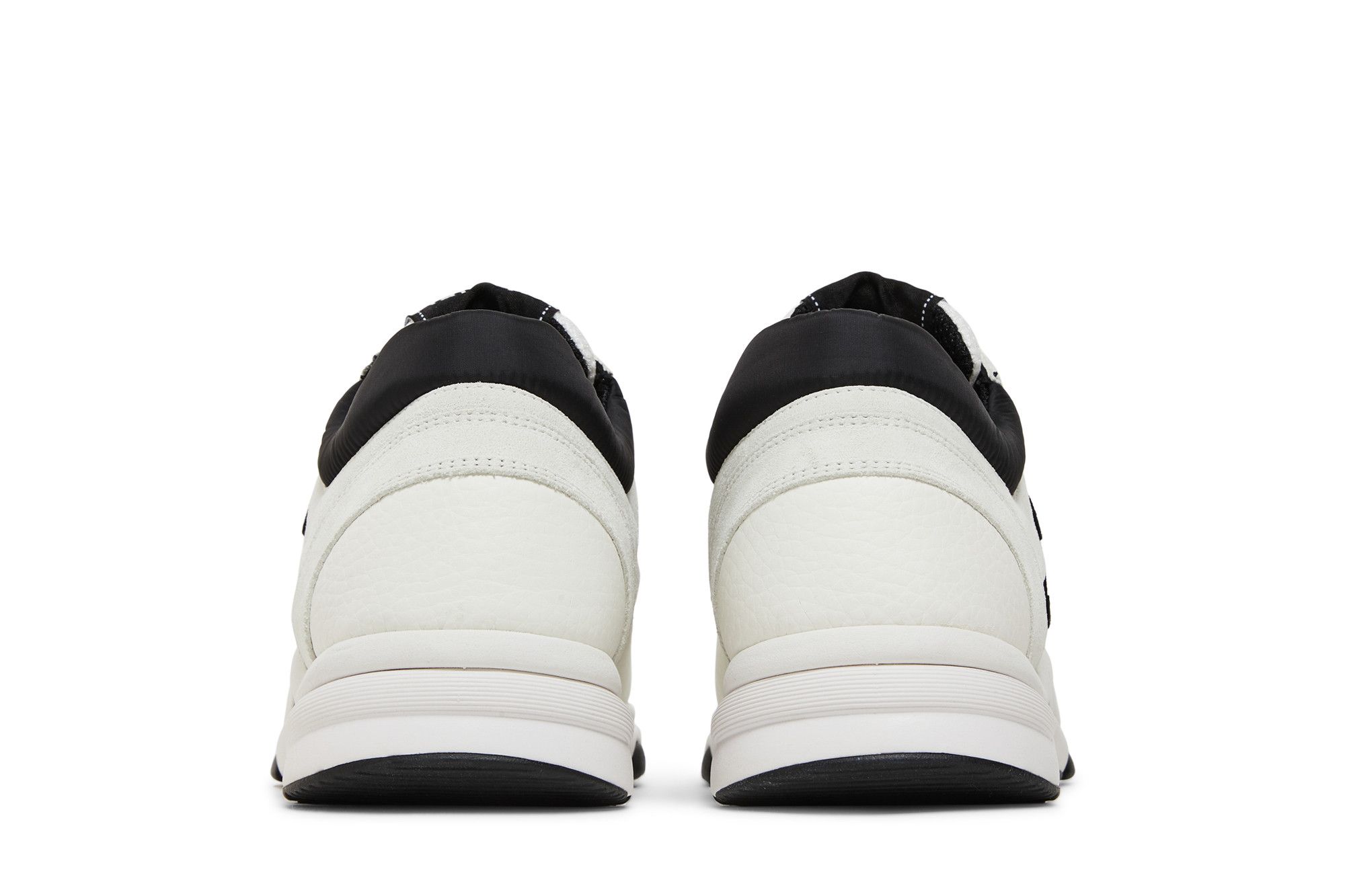 Buy Chanel Sneaker 'White Black' - G38301 Y55720 K3846 | GOAT DE Buy Chanel Sneaker 'White Black' - G38301 Y55720 K3846 | GOAT DE