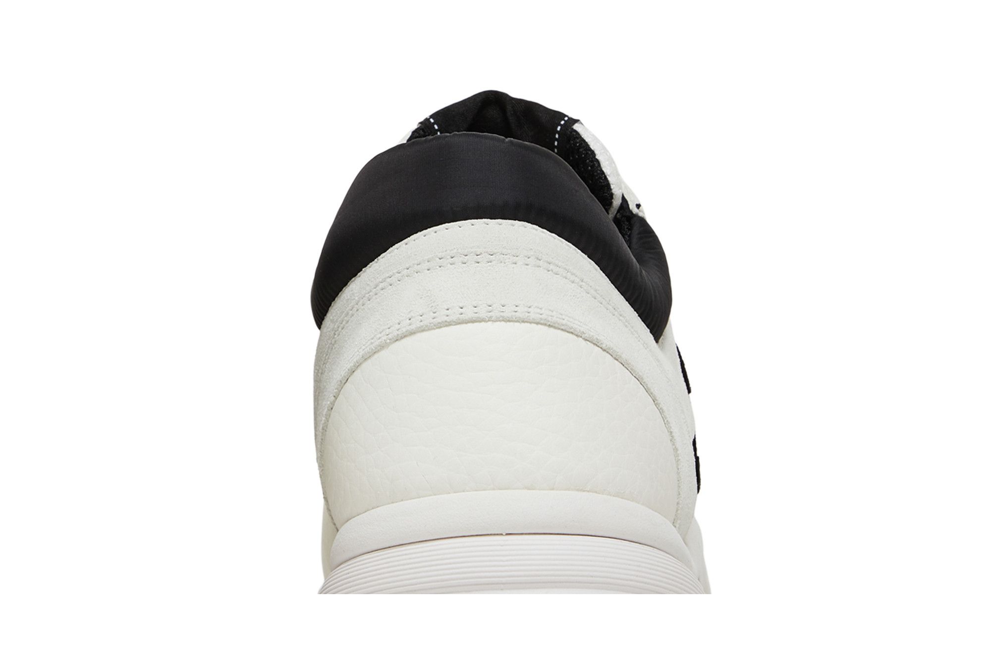 Buy Chanel Sneaker 'White Black' - G38301 Y55720 K3846 | GOAT DE Buy Chanel Sneaker 'White Black' - G38301 Y55720 K3846 | GOAT DE