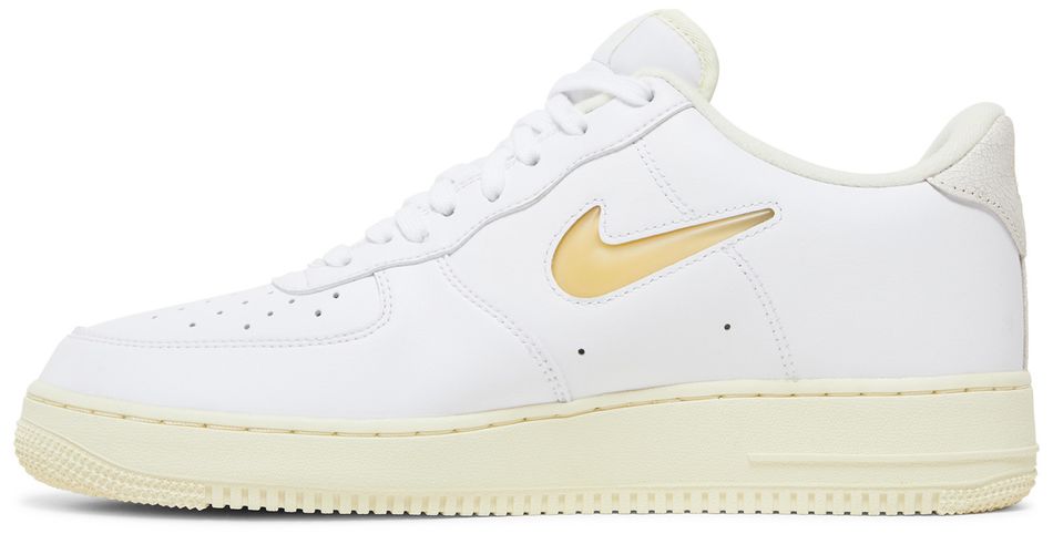 Buy Nike Air Force 1 '07 LX 'Pale Vanilla' - DC8894 100 | GOAT