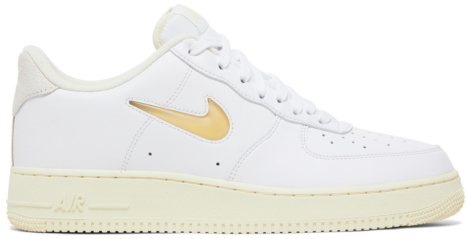 Buy Nike Air Force 1 '07 LX 'Pale Vanilla' - DC8894 100 | GOAT