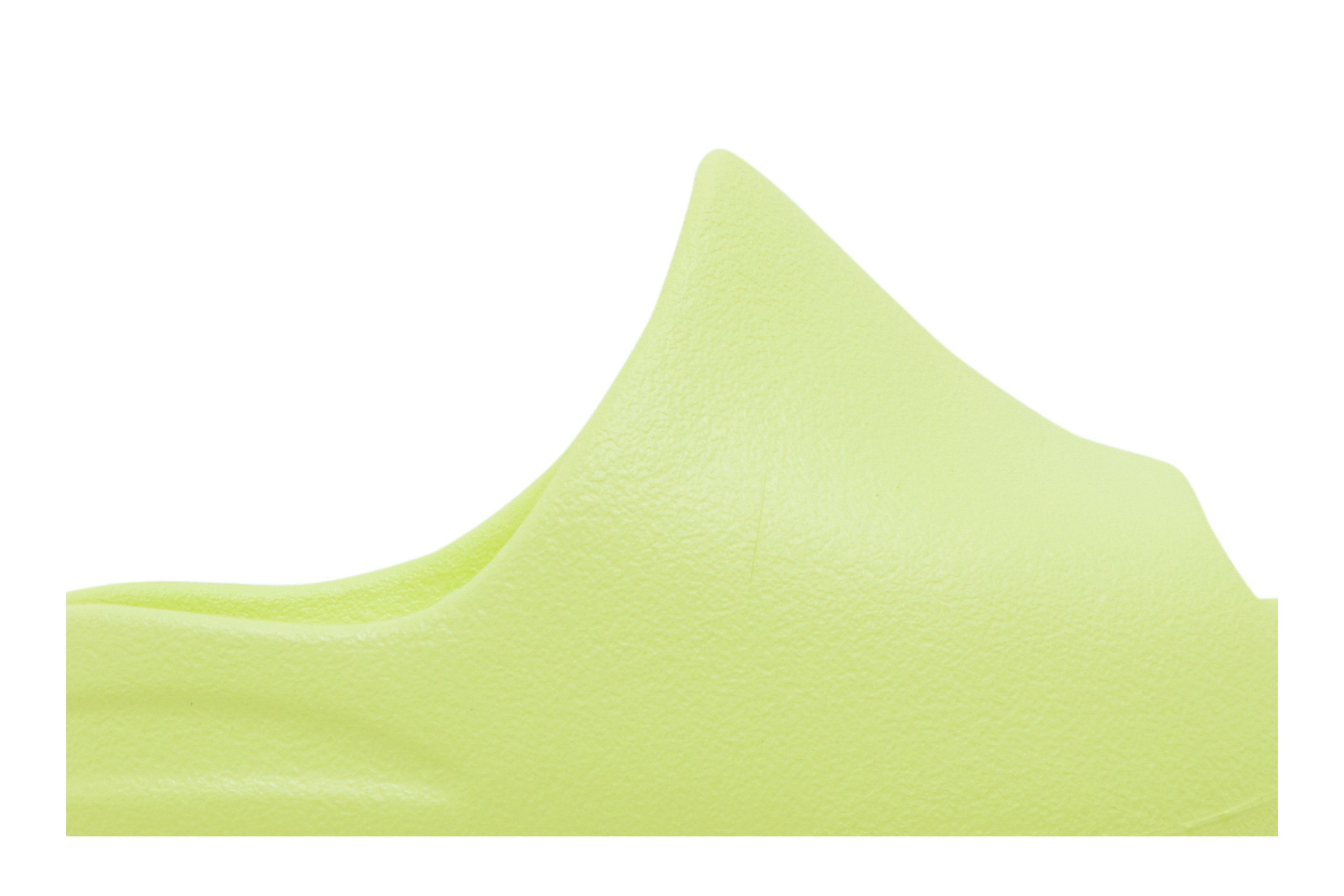 Buy Yeezy Slides Kids 'Glow Green' 2022 - HQ4116 | GOAT Buy Yeezy Slides Kids 'Glow Green' 2022 - HQ4116 | GOAT