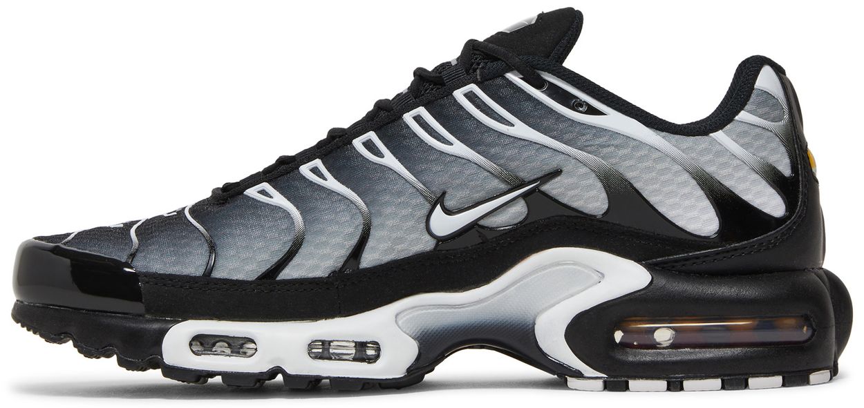Buy Nike Air Max Plus 'Black Metallic Silver' - DM0032 003 | GOAT UK