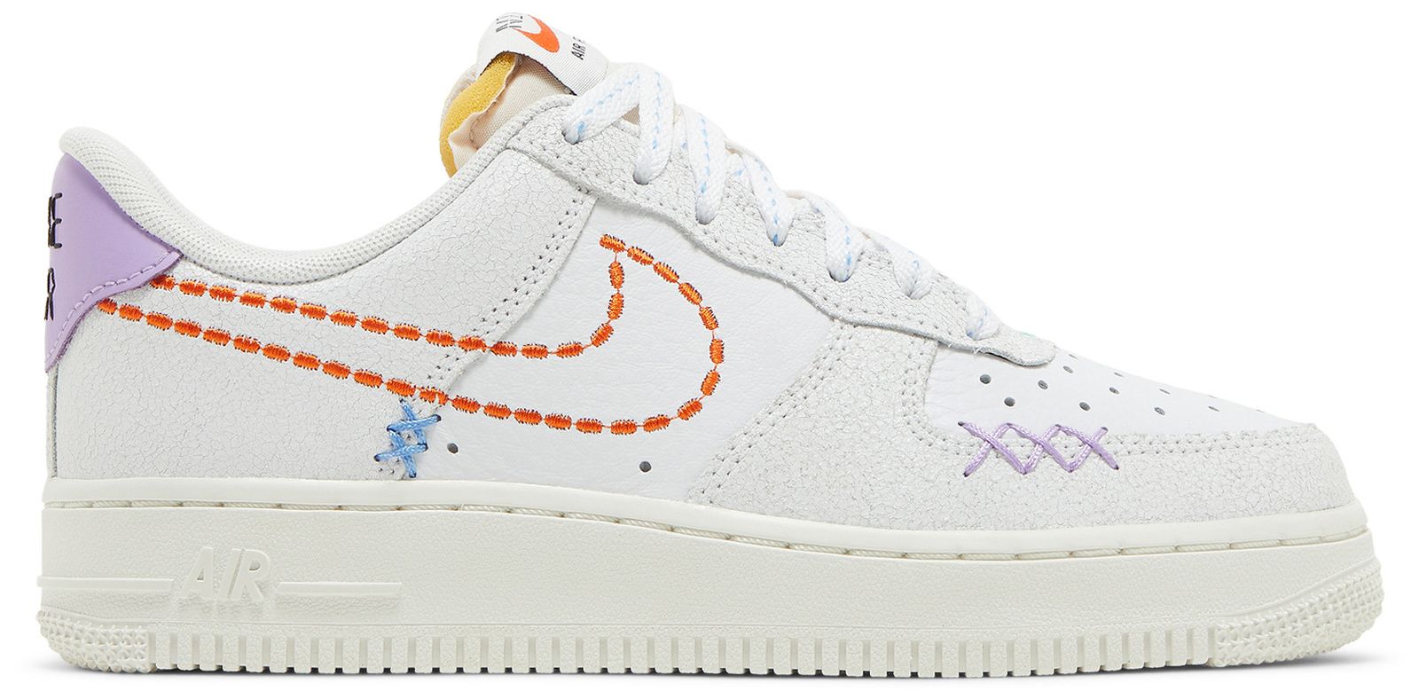 Buy Nike Wmns Air Force 1 '07 SE '101' - DX2348 100 | GOAT