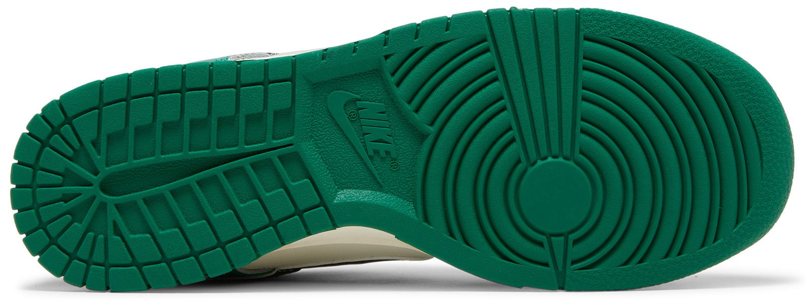 Buy Nike Dunk Low SE 'Lottery Pack - Malachite' - DR9654 100 | GOAT