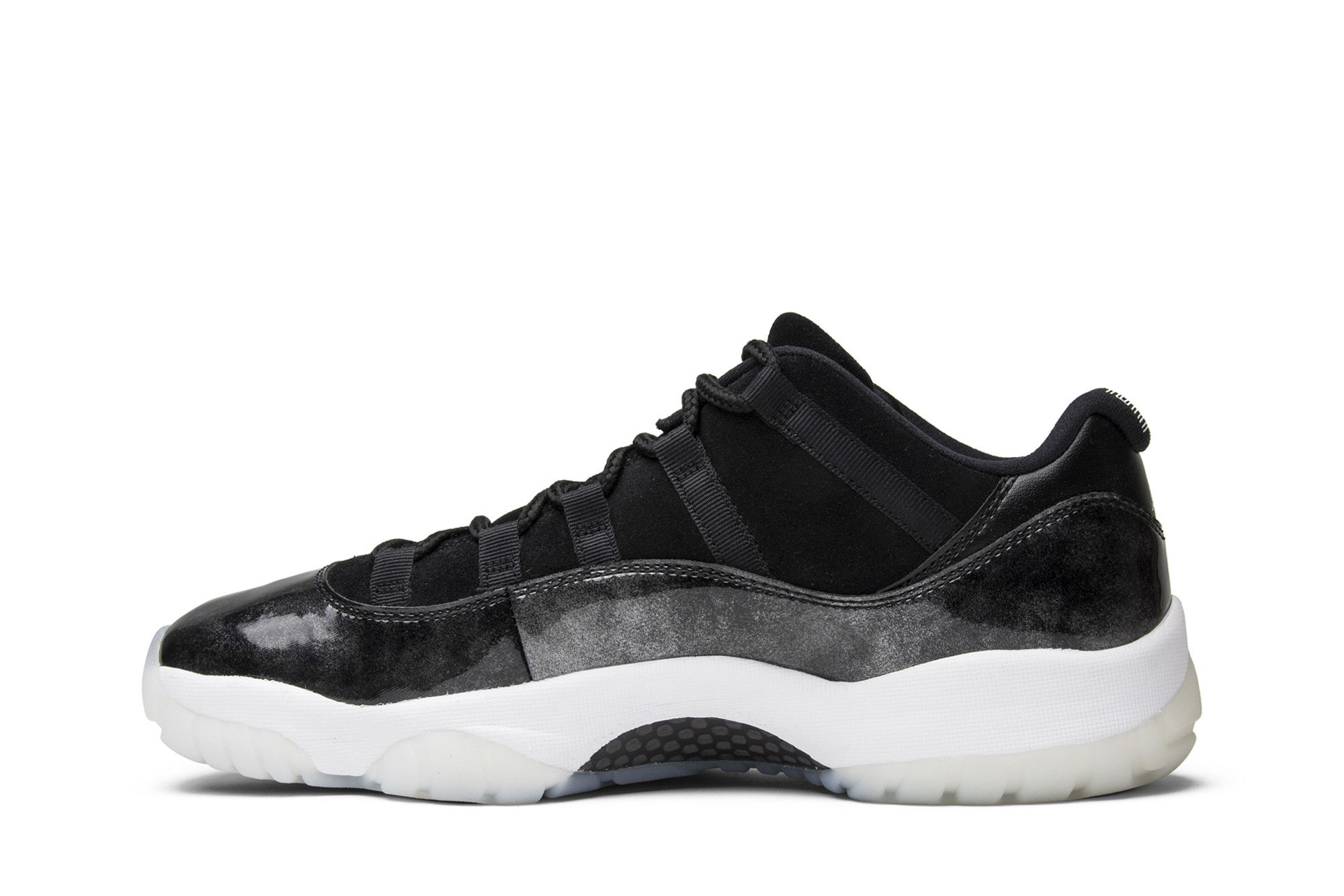 Jordan retro 11 low black store