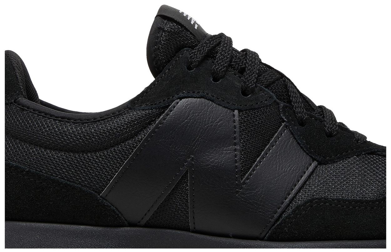 Buy New Balance 327 'Triple Black' - MS327CTB | GOAT