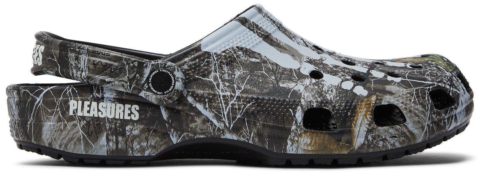 Buy Pleasures x Realtree x Crocs Classic Clog 'Skeleton - Edge Camo ...