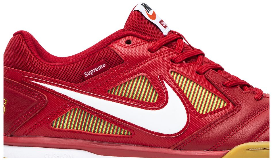 Buy Supreme x Nike Gato SB 'Red' - AR9821 600 | GOAT