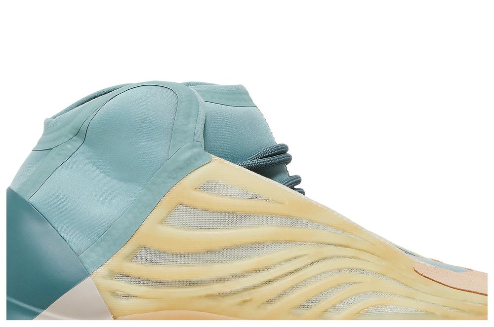Buy adidas Yeezy Quantum 'Hi-Res Coral' - HP6595 | GOAT