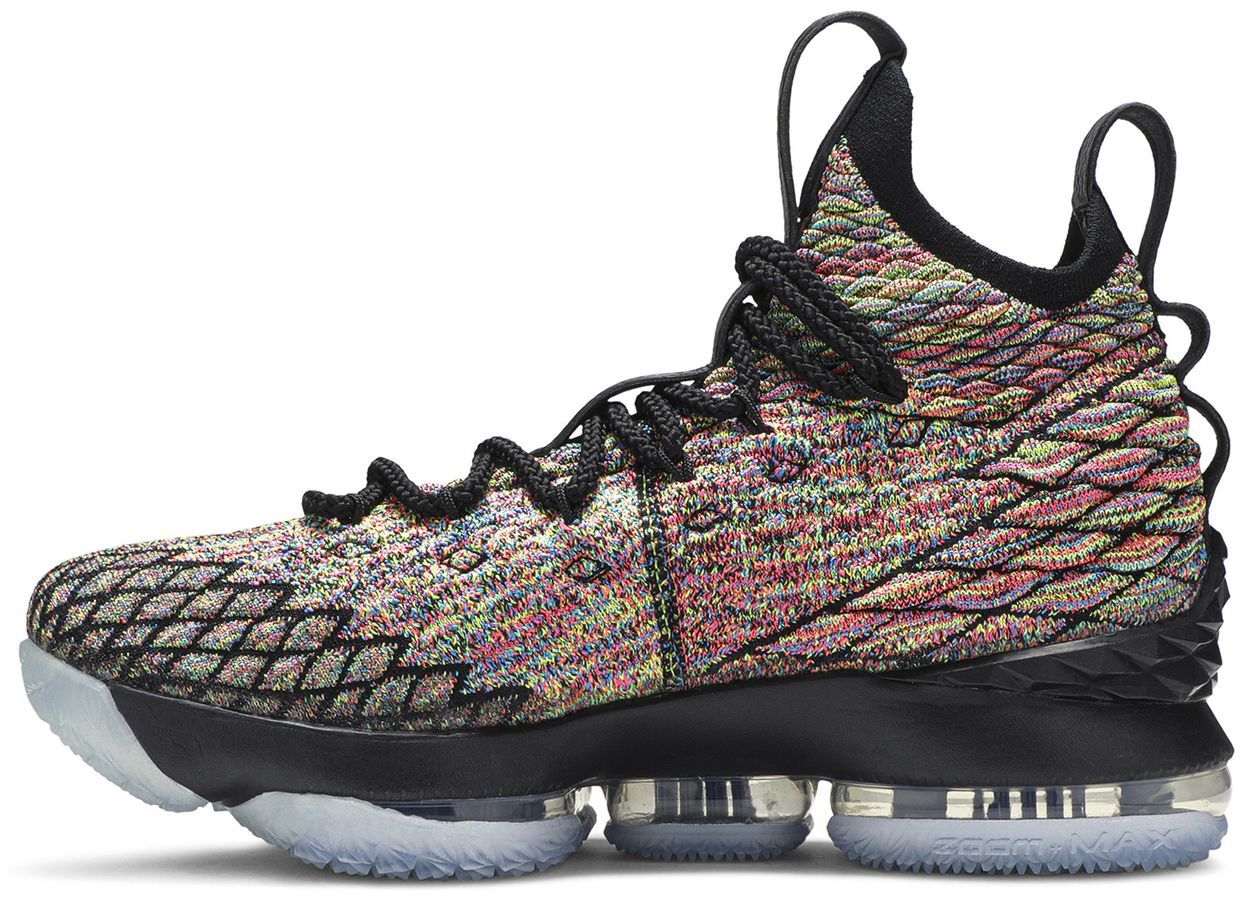 Buy Nike LeBron 15 GS 'Four Horsemen' - 922811 901 | GOAT