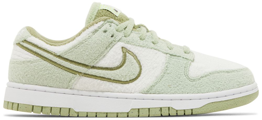 Buy Nike Wmns Dunk Low SE 'Fleece - Honeydew' - DQ7579 300 | GOAT