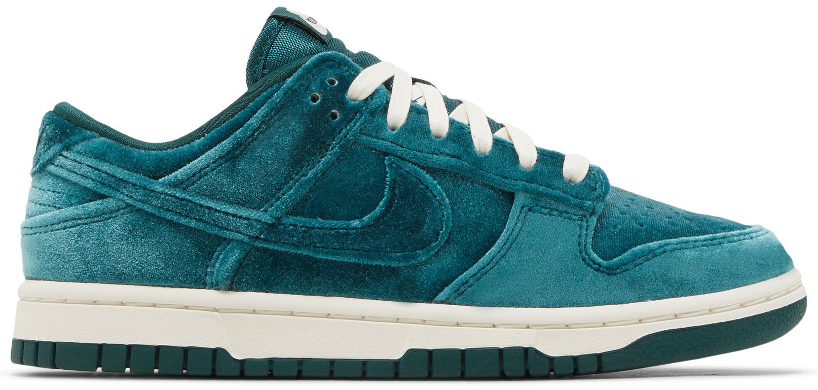 Buy Nike Wmns Dunk Low 'Green Velvet' - DZ5224 300 | GOAT
