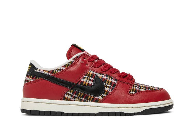 Buy Nike Dunk Low GS 'Christmas Plaid' - 309601 601 | GOAT