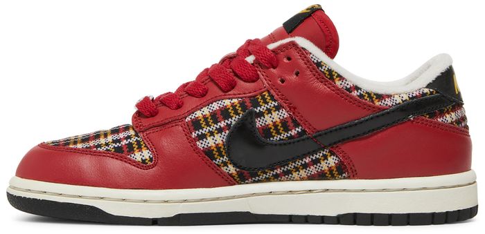 Buy Nike Dunk Low GS 'Christmas Plaid' - 309601 601 | GOAT