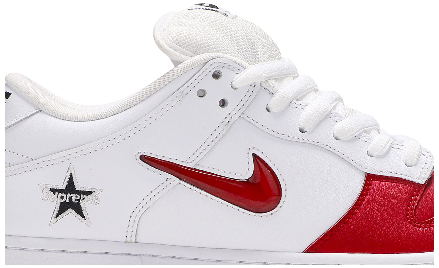 Buy Supreme x Nike Dunk SB Low 'Varsity Red' - CK3480 600 | GOAT