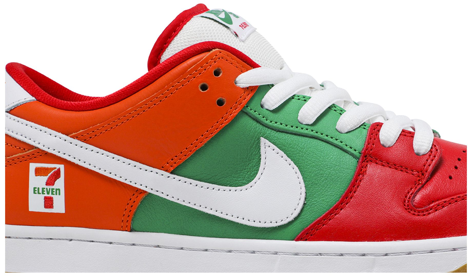 Buy Nike 7-Eleven x Dunk Low SB - CZ5130 600 | GOAT