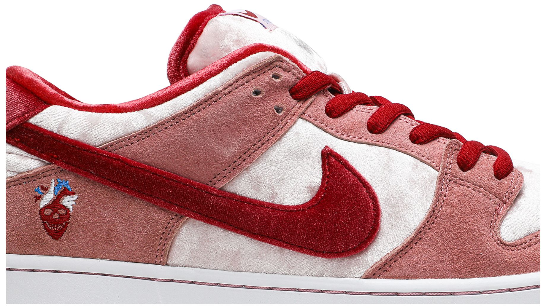 Buy StrangeLove x Nike Dunk Low SB 'Valentine's Day' Special Box ...