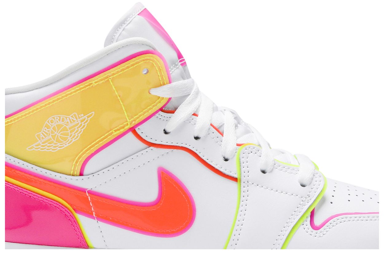 Buy Air Jordan 1 Mid SE GS 'Edge Glow' - CV4611 100 | GOAT