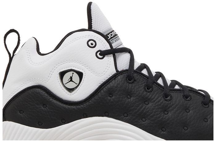 Buy Air Jordan Jumpman Team 2 'White Black' - 819175 106 | GOAT
