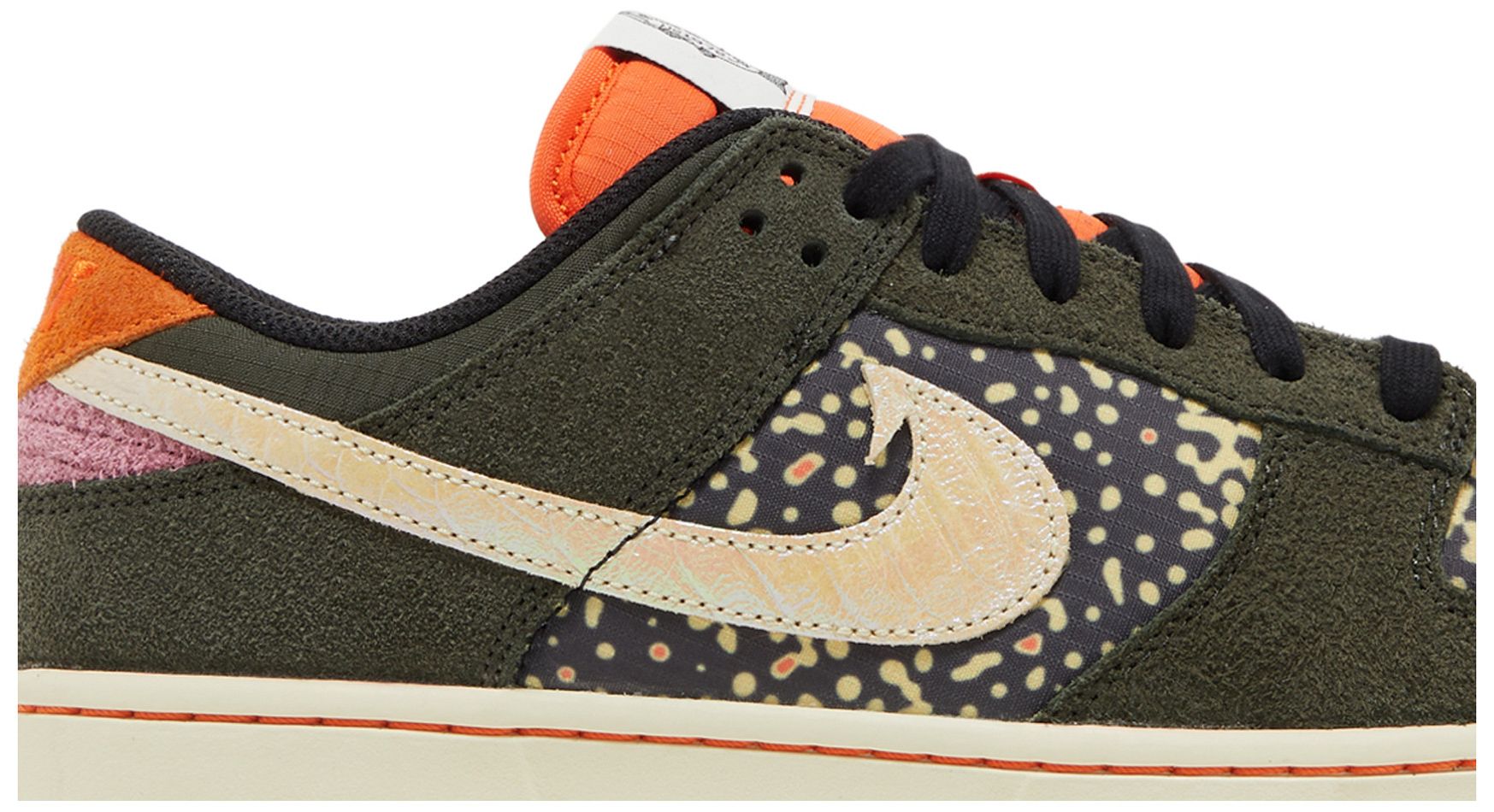 Buy Nike Dunk Low SE 'Gone Fishing - Rainbow Trout' - FN7523 300 | GOAT