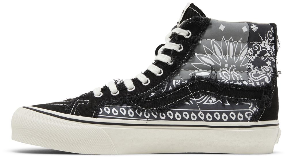 Buy INVINCIBLE x Vans Sk8-Hi Reissue VLT LX 'Gnarly Pack' - VN000CDDBP6 ...