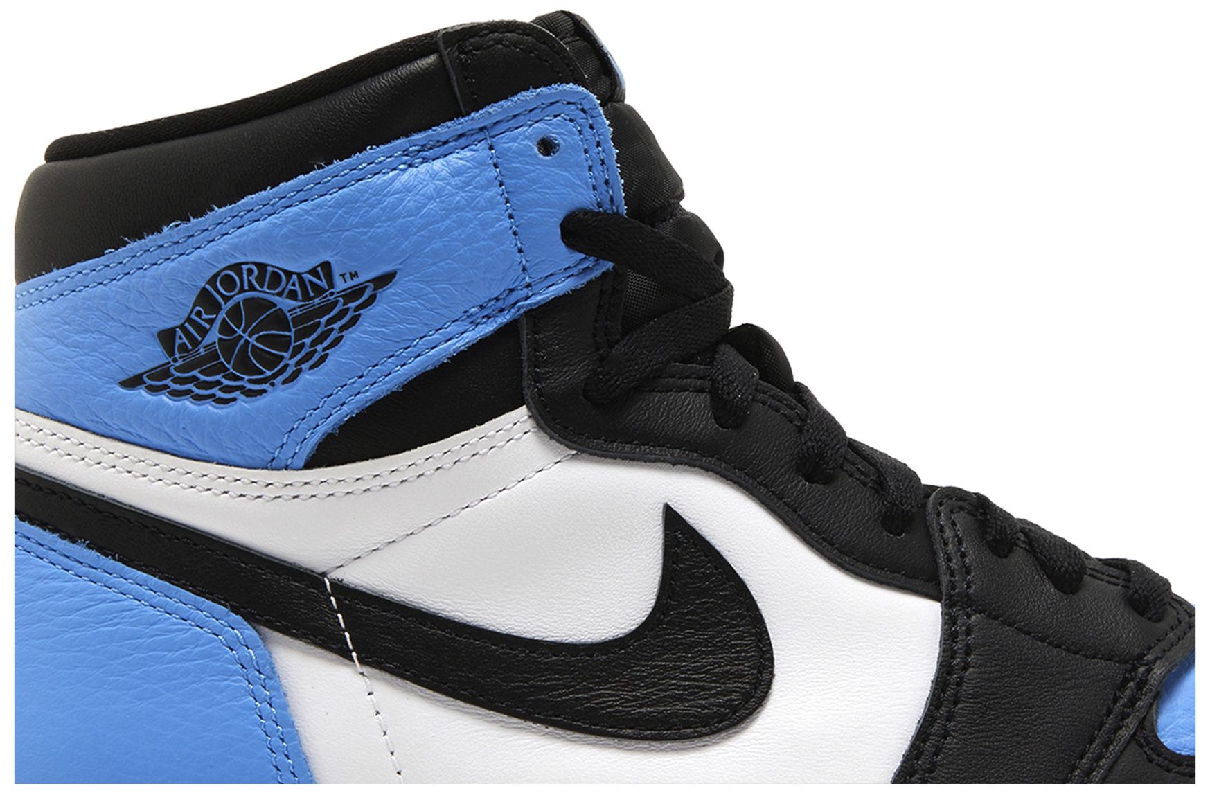 Buy Air Jordan 1 Retro High OG 'UNC Toe' - DZ5485 400 | GOAT