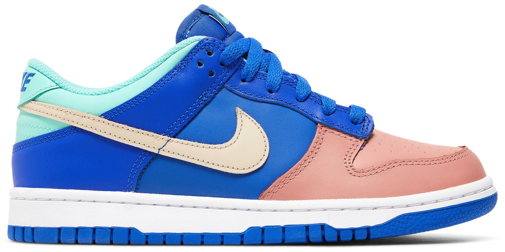 Buy Nike Dunk Low SE GS 'Salmon Toe' - DZ2873 400 | GOAT