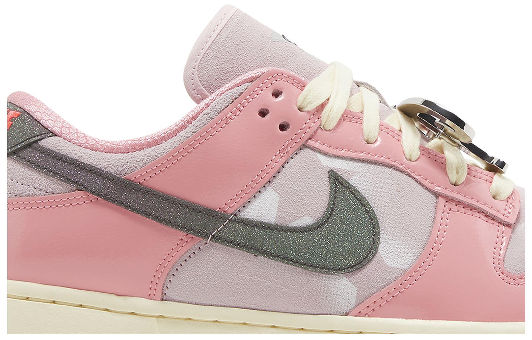 Buy Nike Wmns Dunk Low LX 'Barbie' - FN8927 621 | GOAT