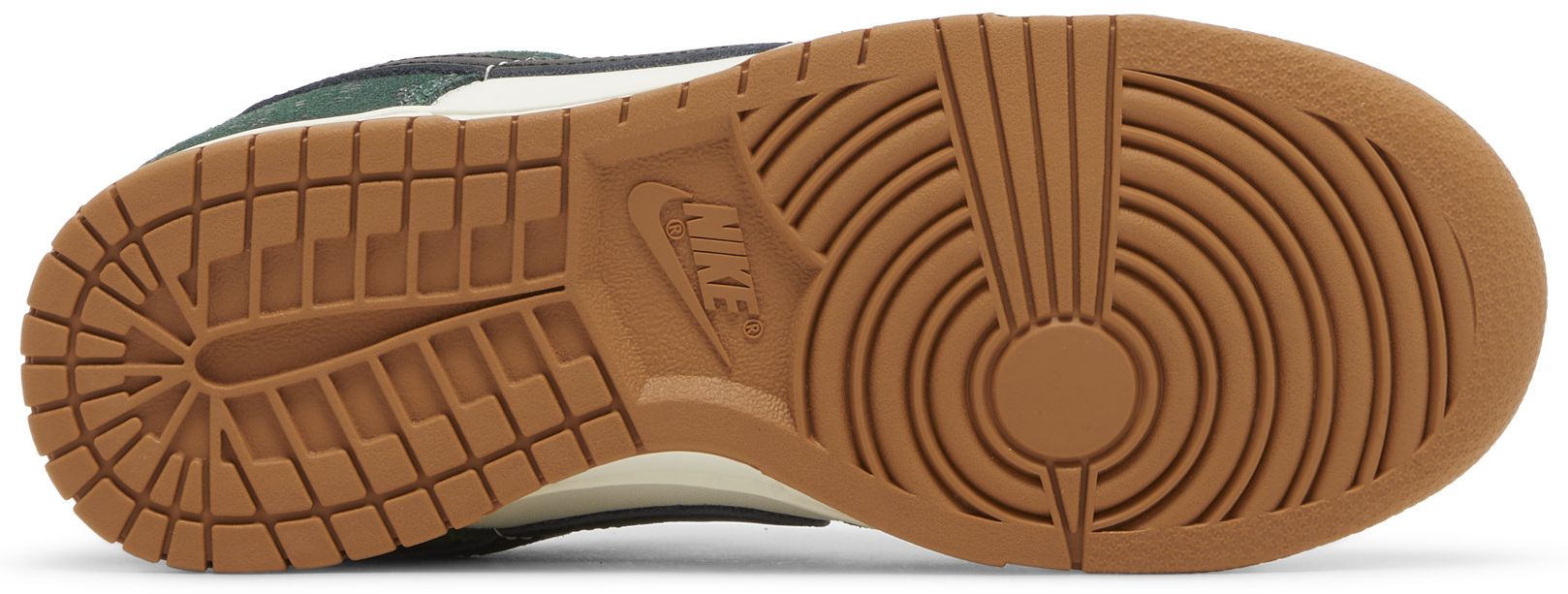 Buy Nike Wmns Dunk Low 'Green Snake' - FQ8893 397 | GOAT