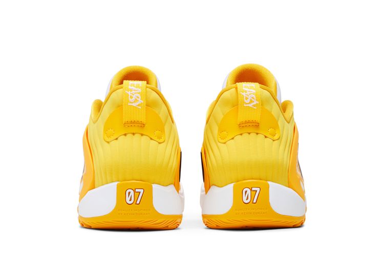 kd 15 yellow