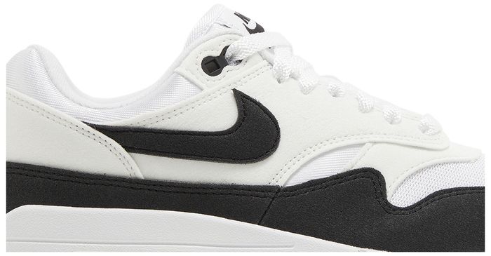 Buy Nike Wmns Air Max 1 'White Black' - DZ2628 102 | GOAT