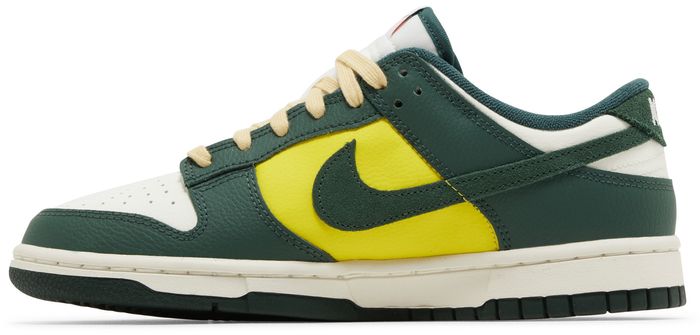 Buy Nike Wmns Dunk Low 'Noble Green' - FD0350 133 | GOAT