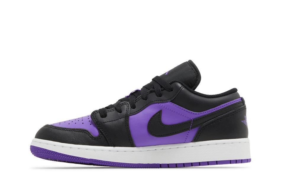 Buy Air Jordan 1 Low GS 'Purple Venom' - 553560 505 | GOAT