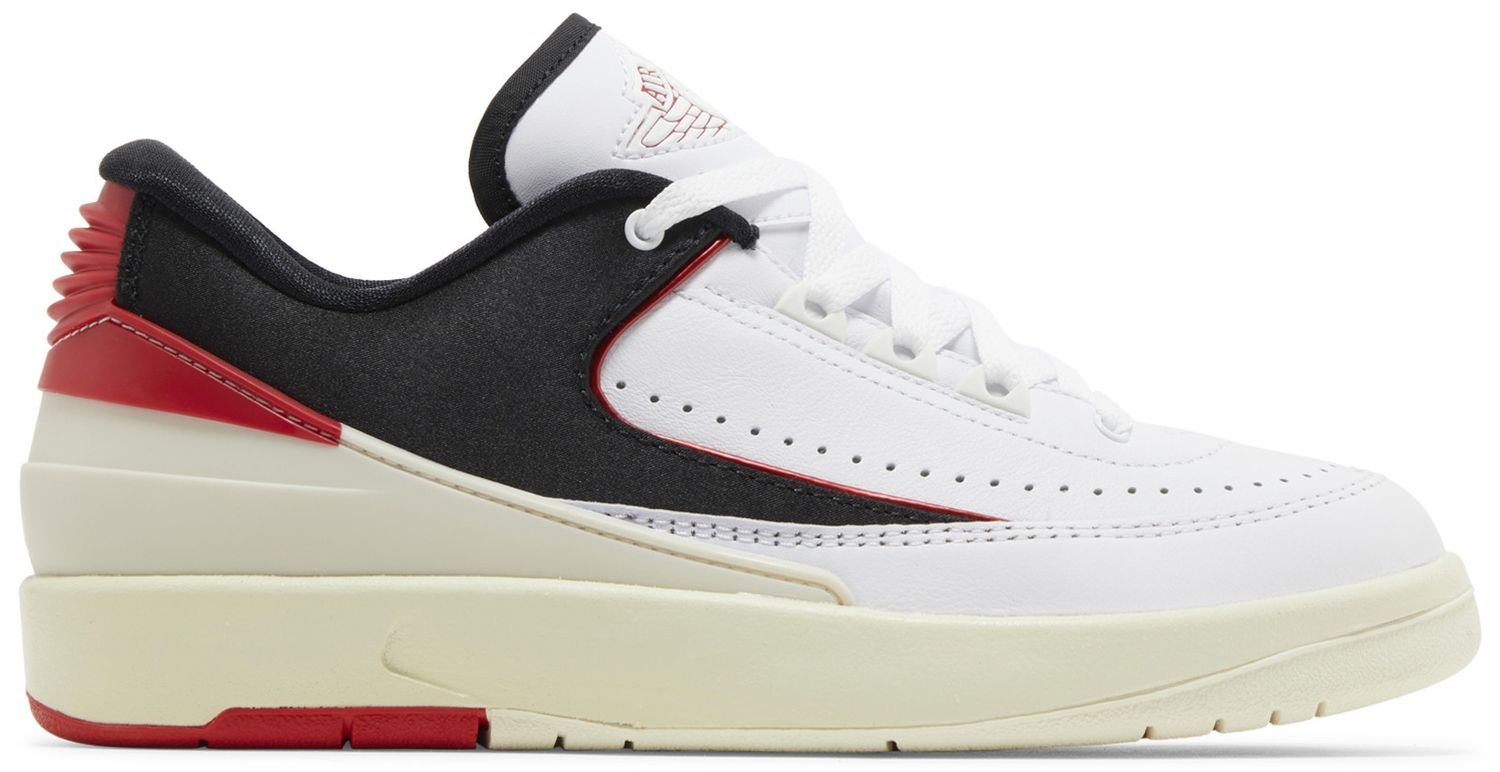 Buy Wmns Air Jordan 2 Retro Low 'Chicago Twist' - FD4849 106 | GOAT