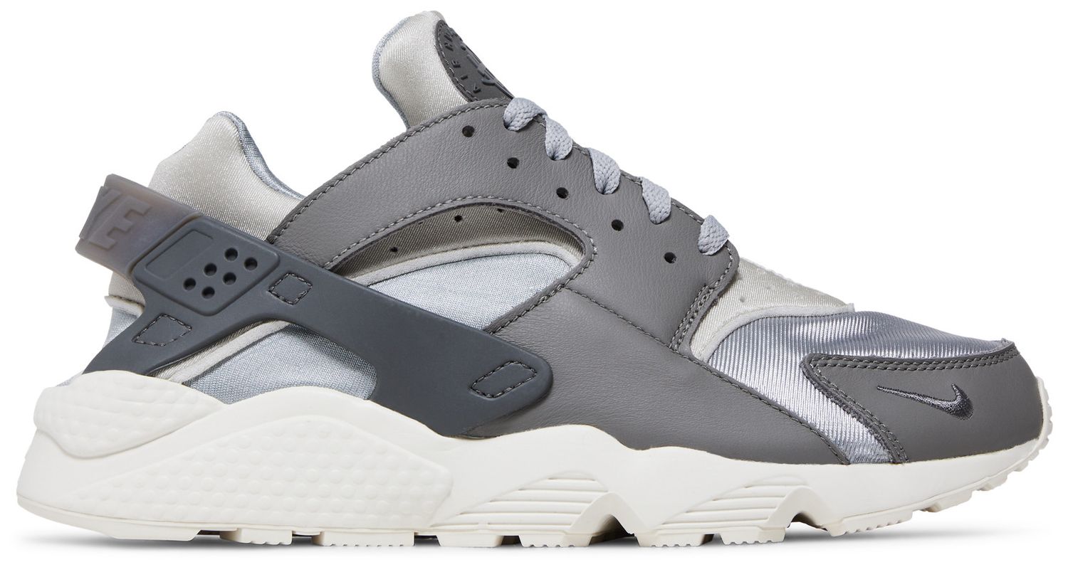 Buy Nike Air Huarache 'Light Smoke Grey' - FB8988 001 | GOAT
