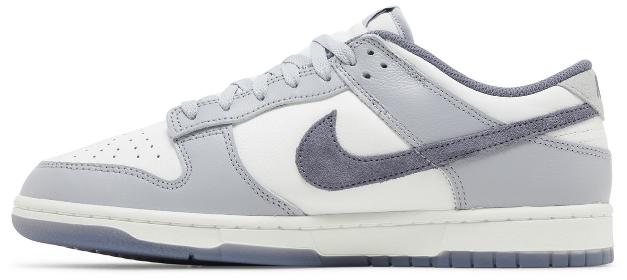 Buy Nike Dunk Low SE 'Light Carbon' - FJ4188 100 | GOAT