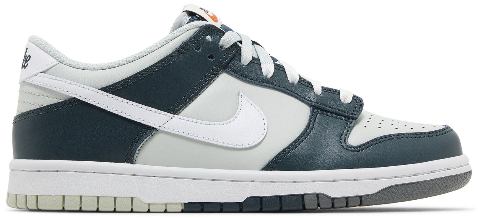 Buy Nike Dunk Low GS 'Split - Deep Jungle' - FB9109 300 | GOAT