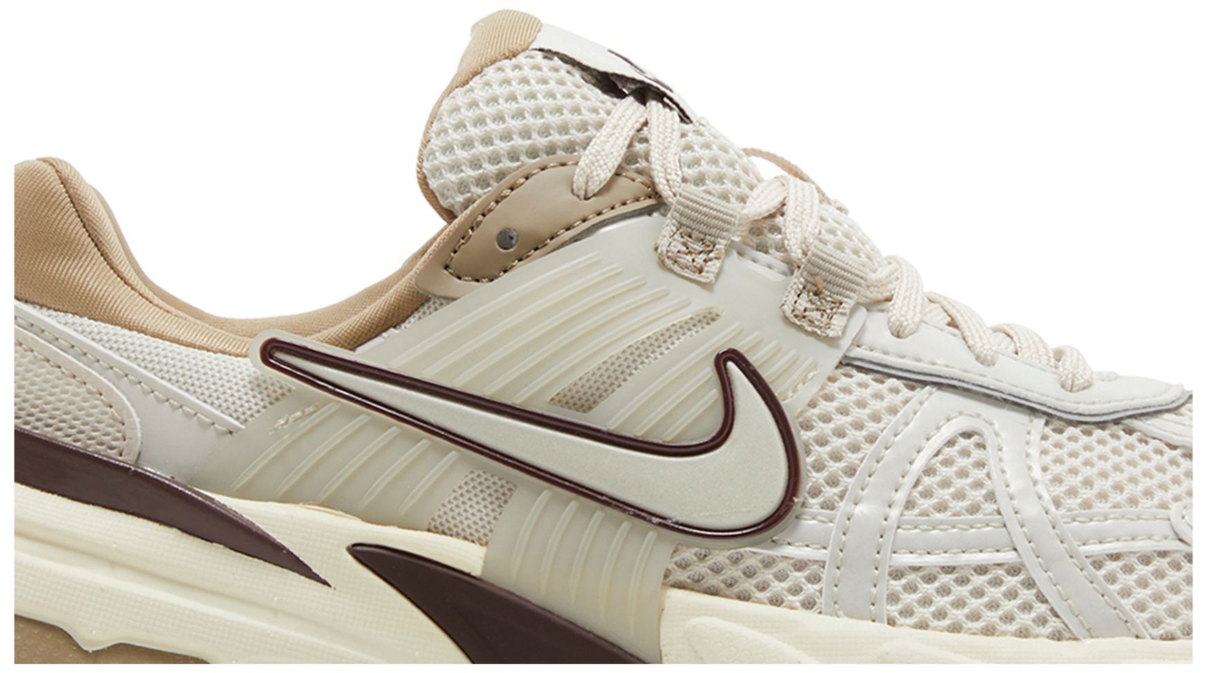 Buy Nike Wmns V2K Run 'Light Orewood Brown' - FD0736 103 | GOAT