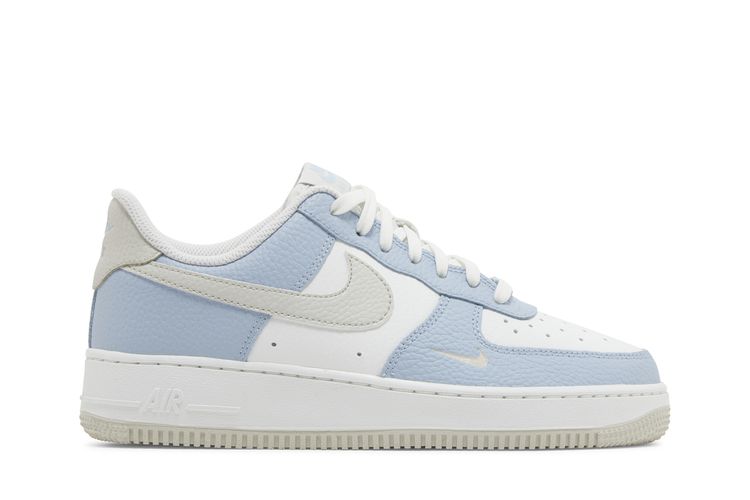 Buy Nike Wmns Air Force 1 Low 'Light Armory Blue' - HF0022 400 | GOAT